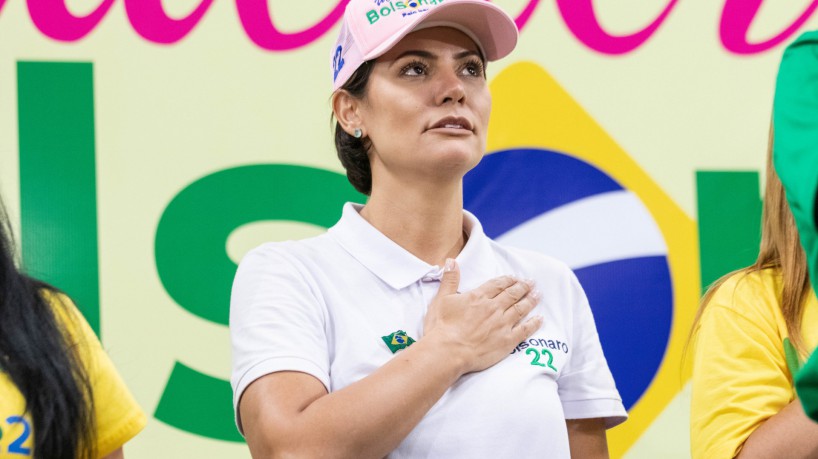 Michelle ganha PL Mulher, salário de R$ 33,7 mil e viagens pelo Brasil ...